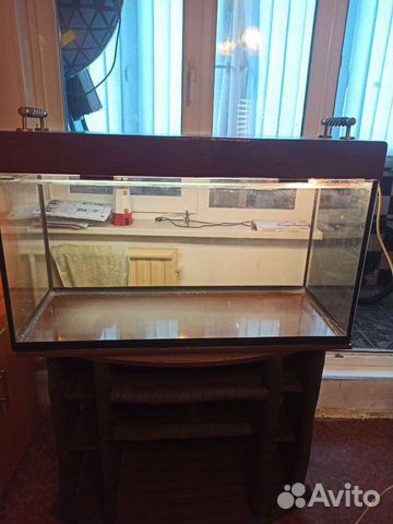 Аквариум с тумбой